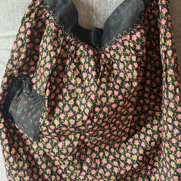 Other | Vintage Pink Rose And Gold Embroidery Apron With Black Mesh ...